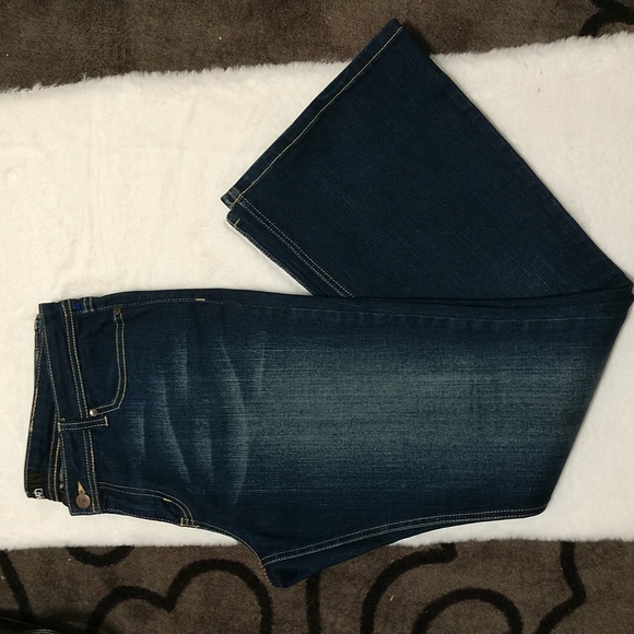 Woman's Touch Apparel | Jeans | Touch Bootcut La Jeans Sz 32 | Poshmark